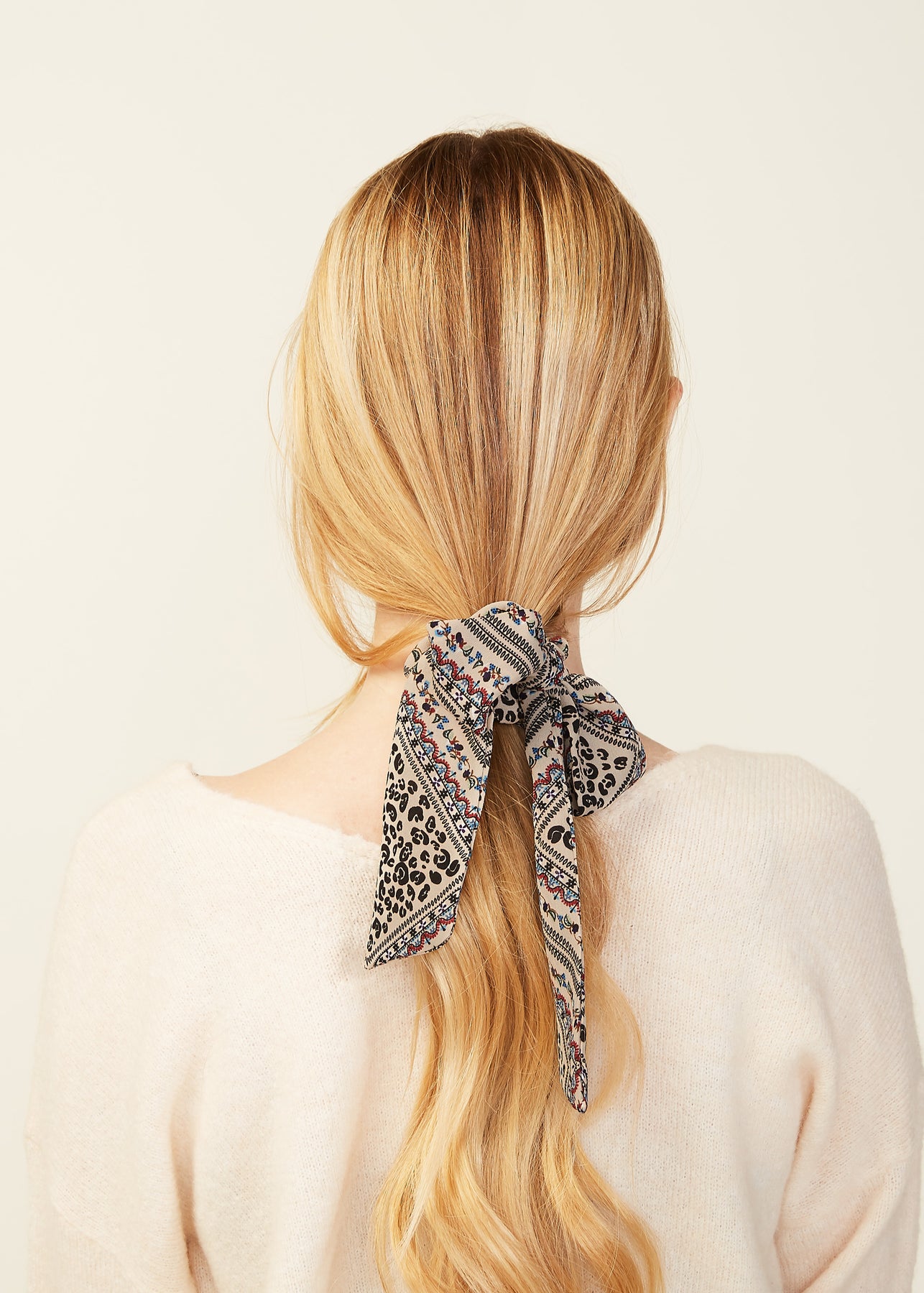 Scarf Scrunchie – Look By M